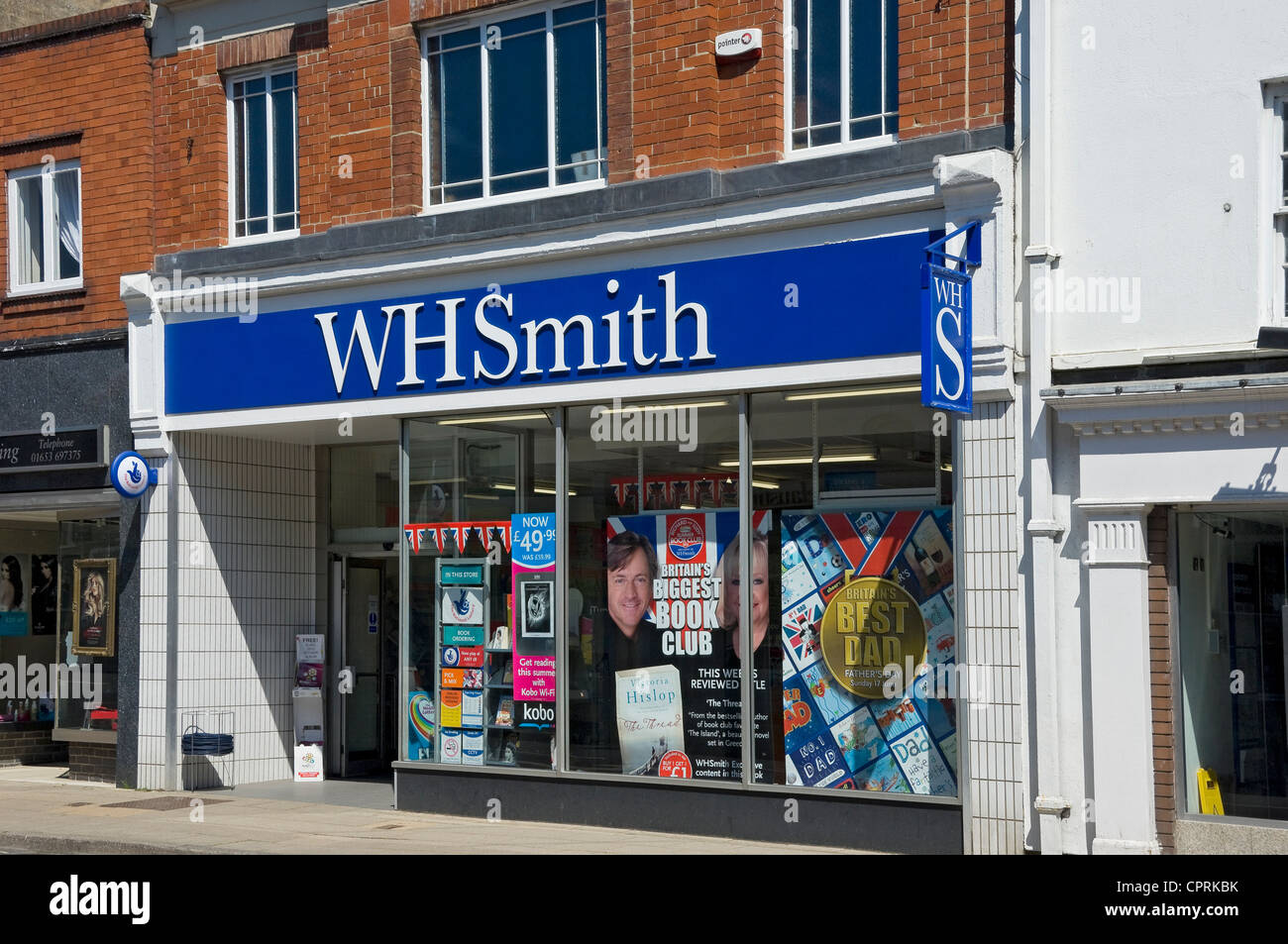 Whsmith bookshop hi-res stock photography and images - Alamy