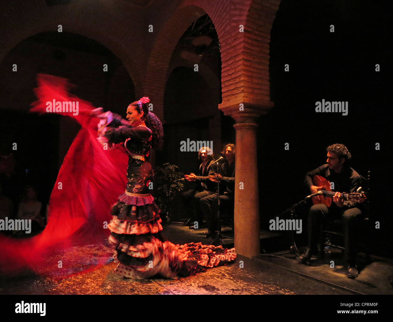 Seville flamenco musician hi-res stock photography and images - Alamy