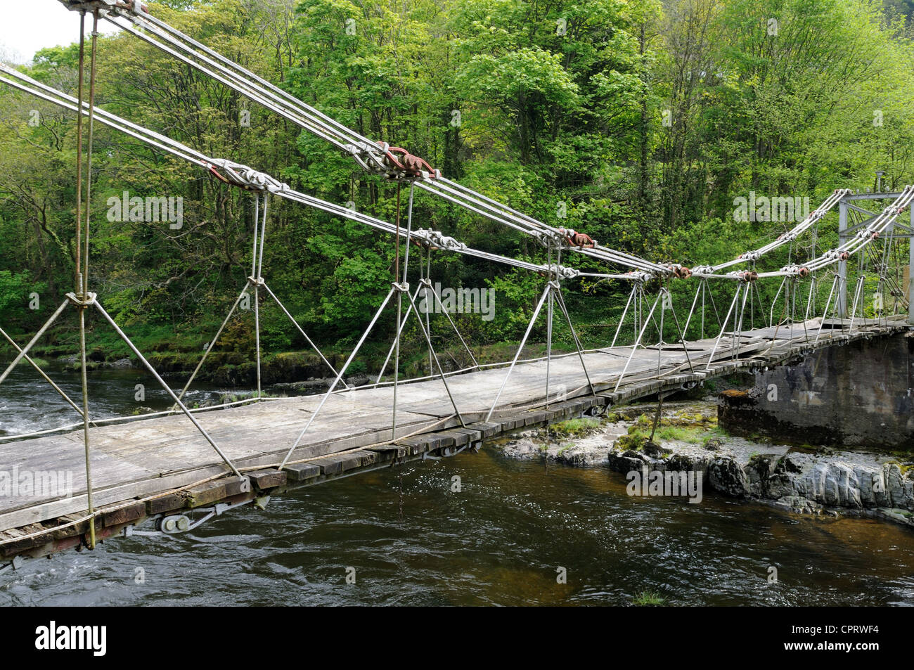 Bridge of dee spanning the river dee hi-res stock photography and ...