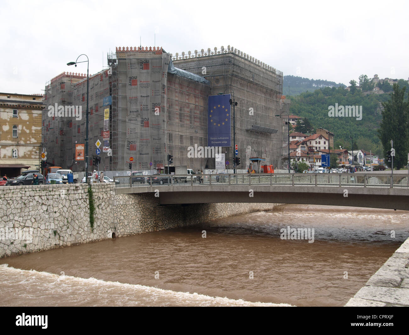 Sarajevo library fire hi-res stock photography and images - Alamy