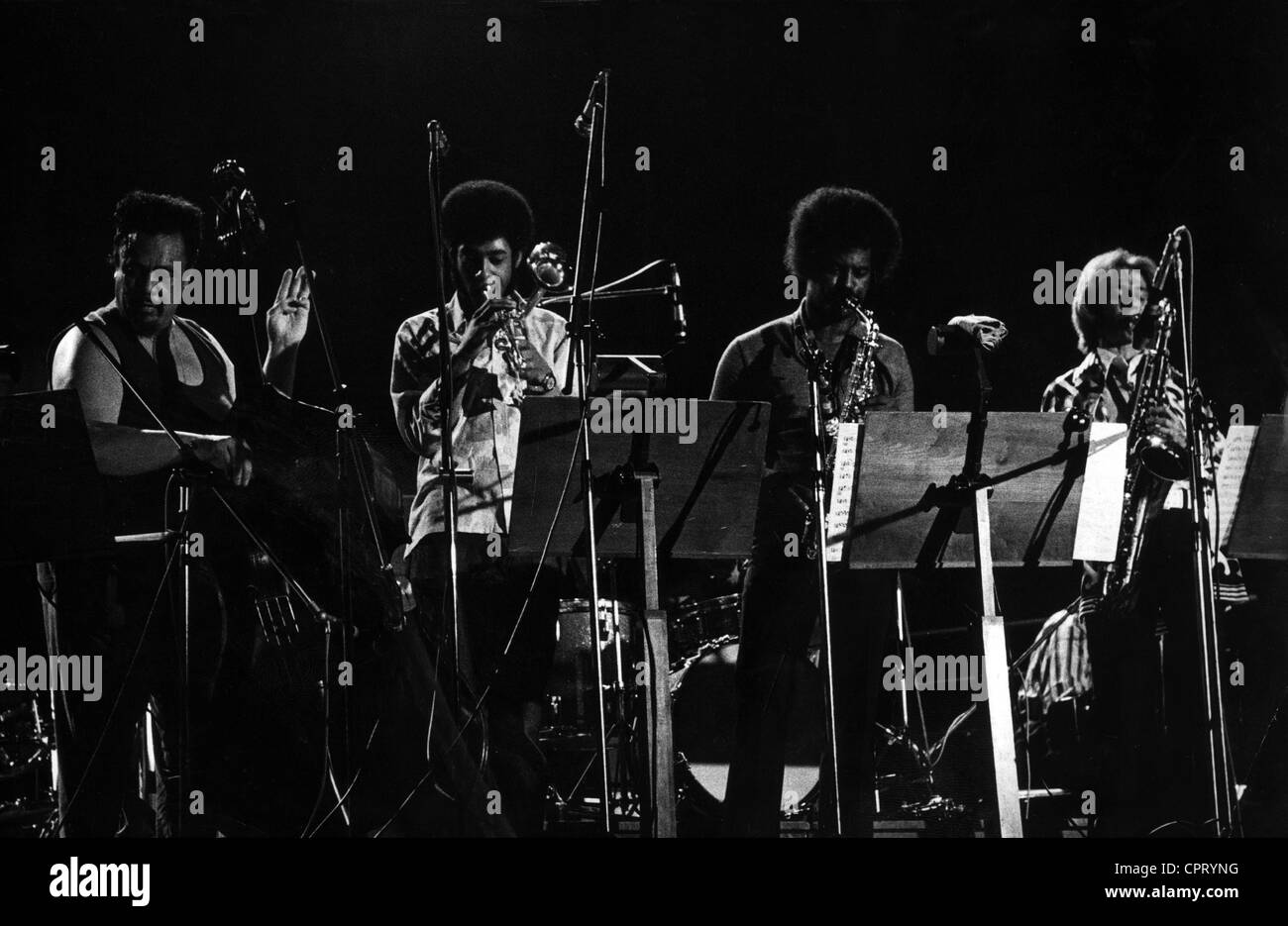 Charles mingus 1972 hi-res stock photography and images - Alamy