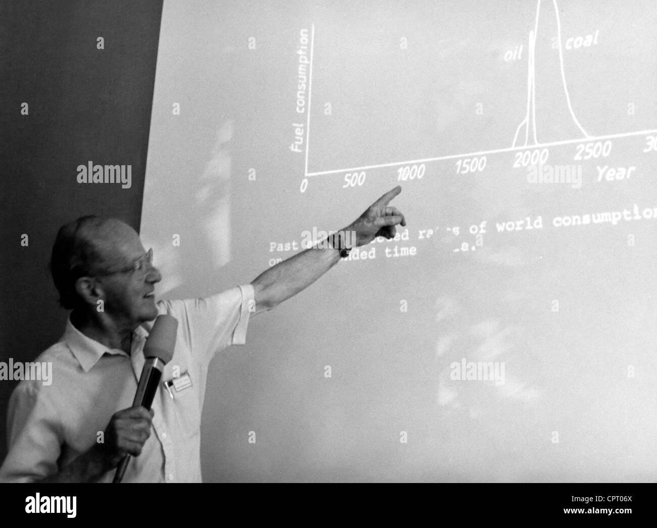 Perutz, Max Ferdinand, 19.5. 1914 - 7.2.2002, British chemist, half ...