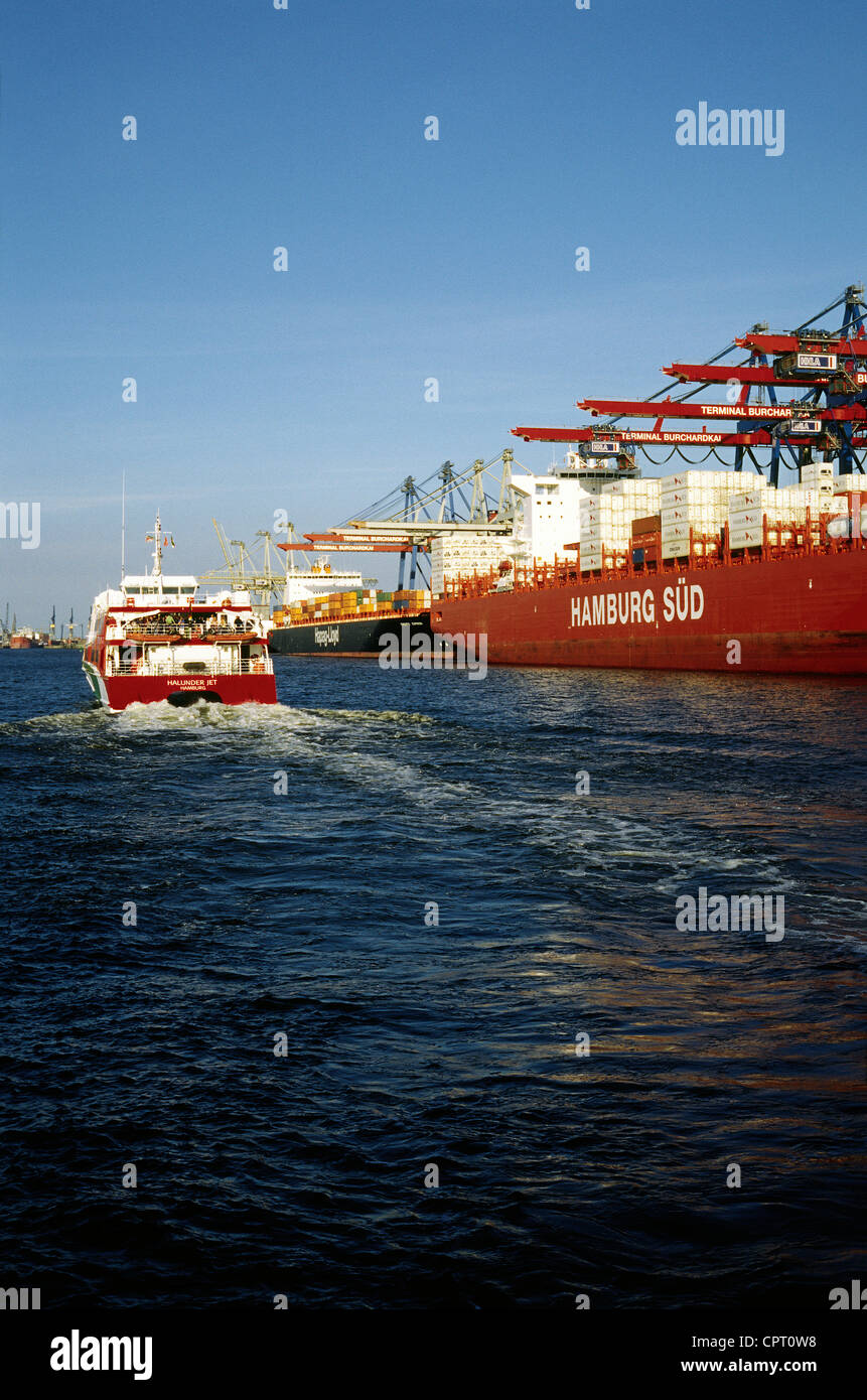 Hamburg sud container hi-res stock photography and images - Alamy