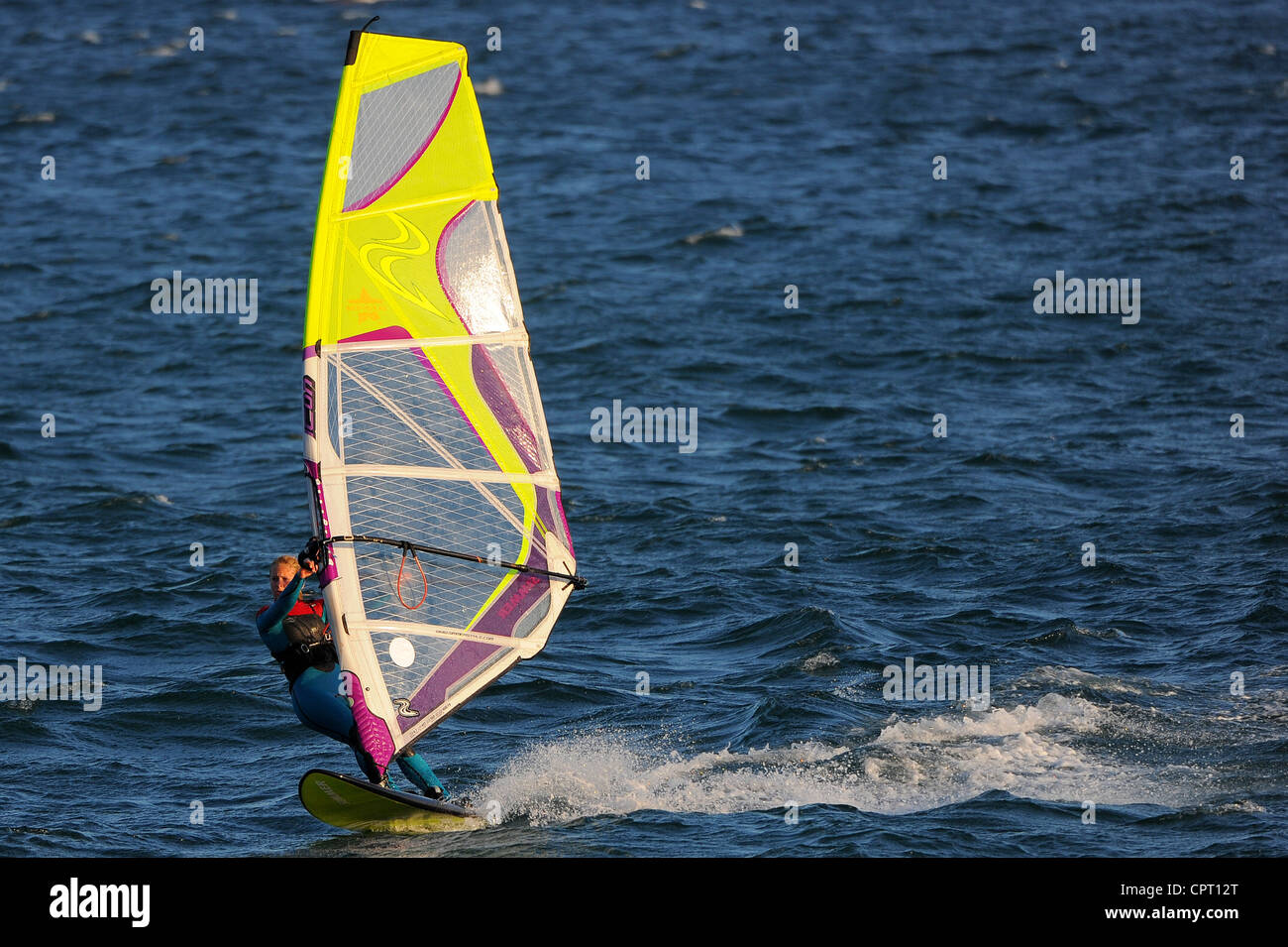Windsurfer female hi-res stock photography and images - Alamy