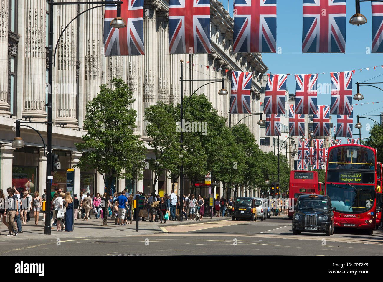 Oxford street london hi-res stock photography and images - Alamy