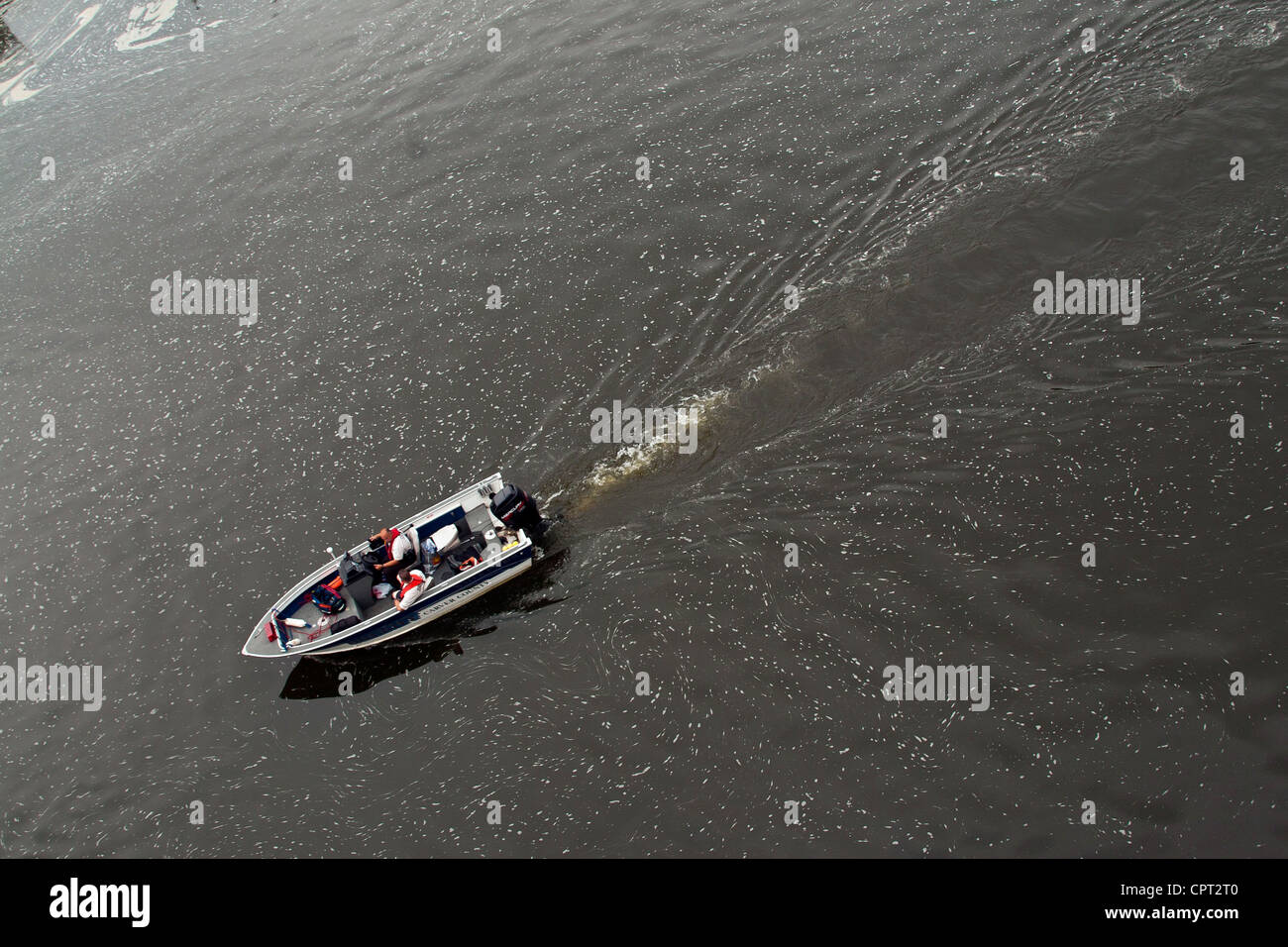 Fire rescue boat on river hi-res stock photography and images - Alamy