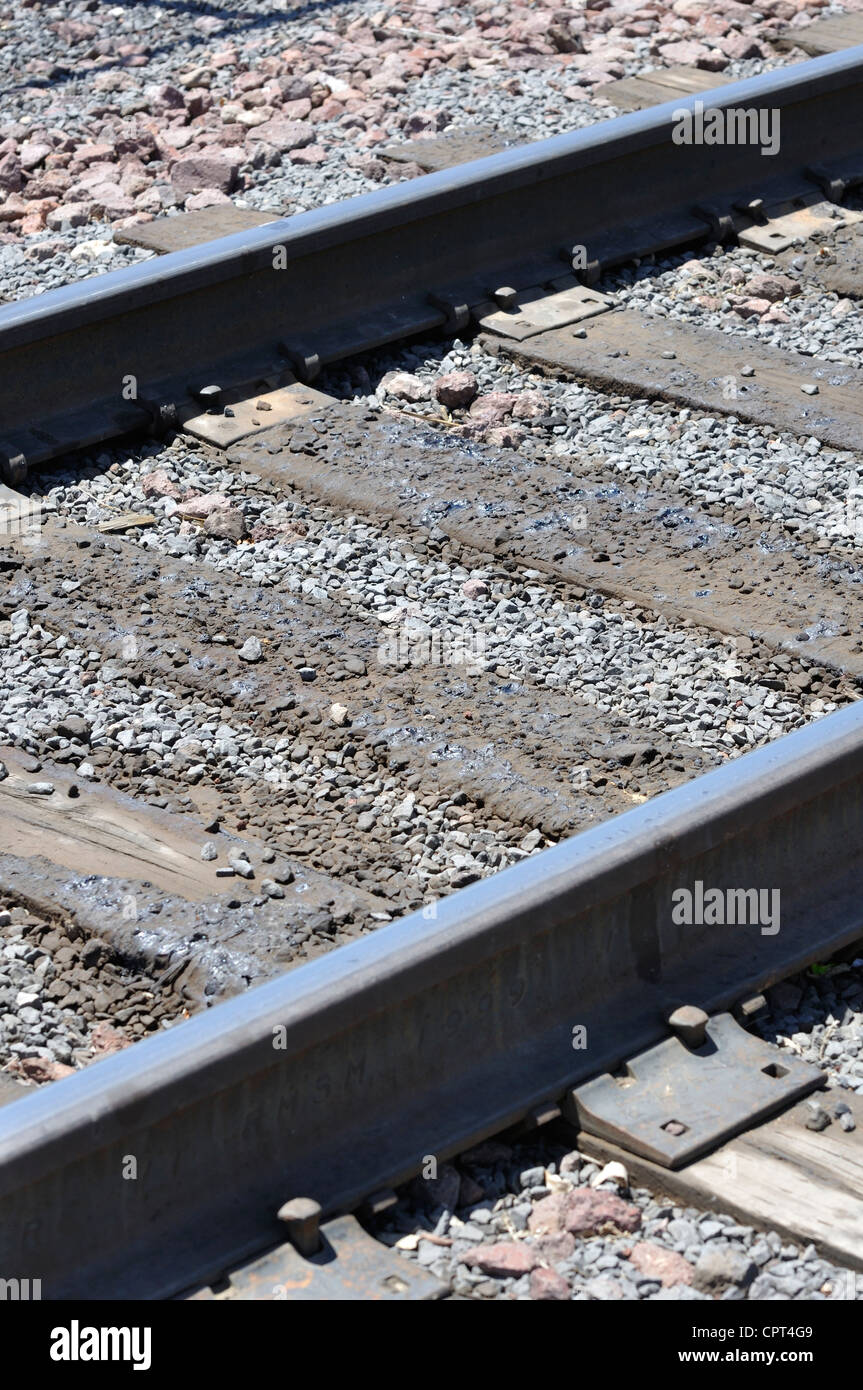 Rail road tie hi-res stock photography and images - Alamy
