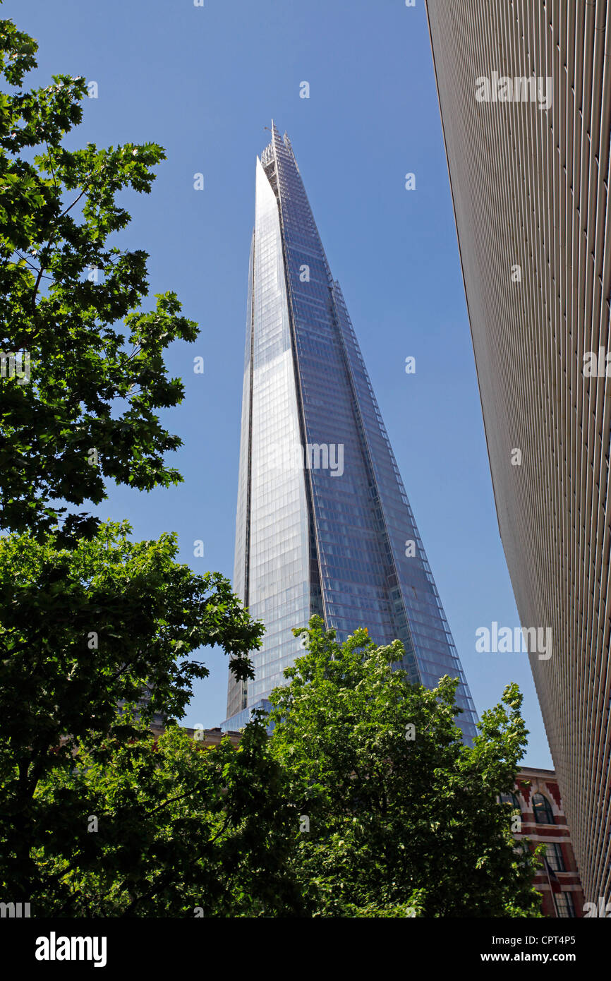 Top of the Shard skyscraper aka the London Bridge Tower and glass ...