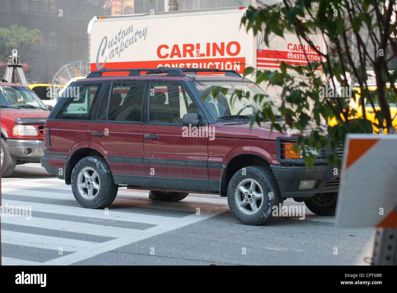 Stunt movie set hi-res stock photography and images - Alamy