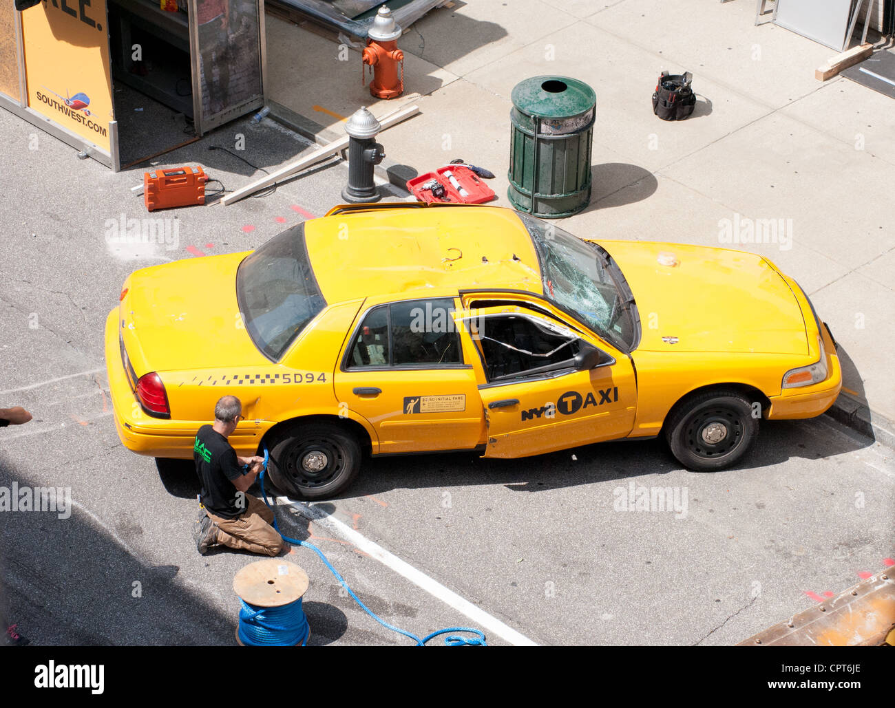 The avengers 2012 scene hi-res stock photography and images - Alamy