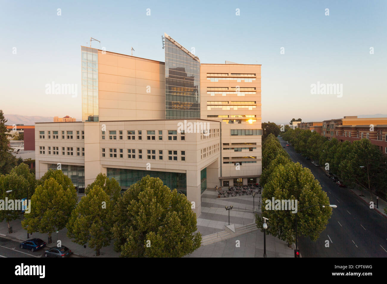 Martin Luther King Library in downtown San Jose. San Jose, California ...