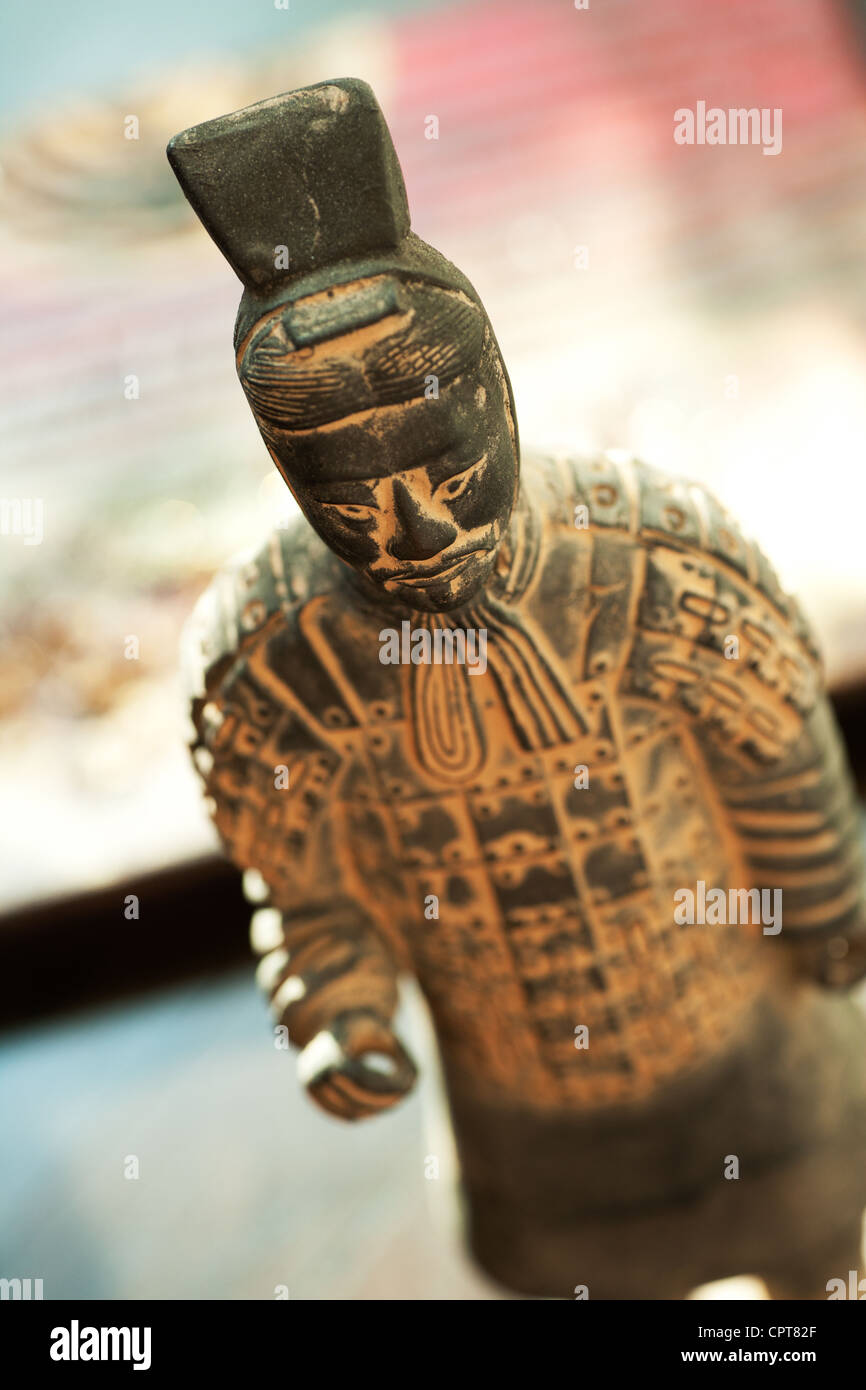 Chinese Terracotta Soldier Statue Stock Photo - Alamy