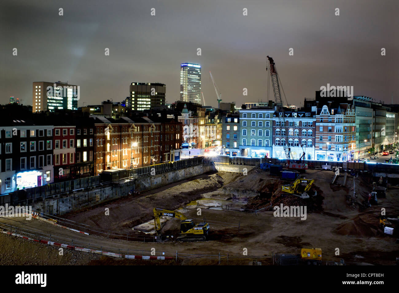 London building site at night Stock Photo - Alamy