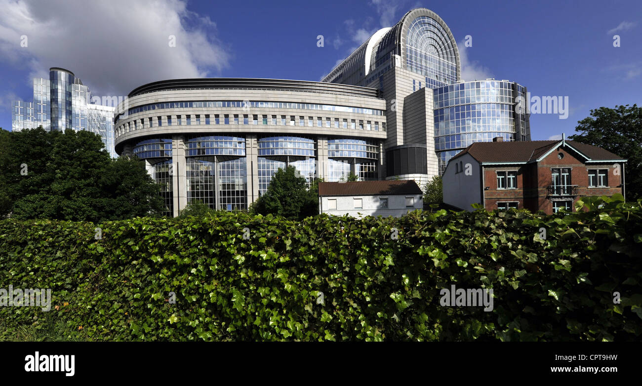 Henri spaak building hi-res stock photography and images - Alamy