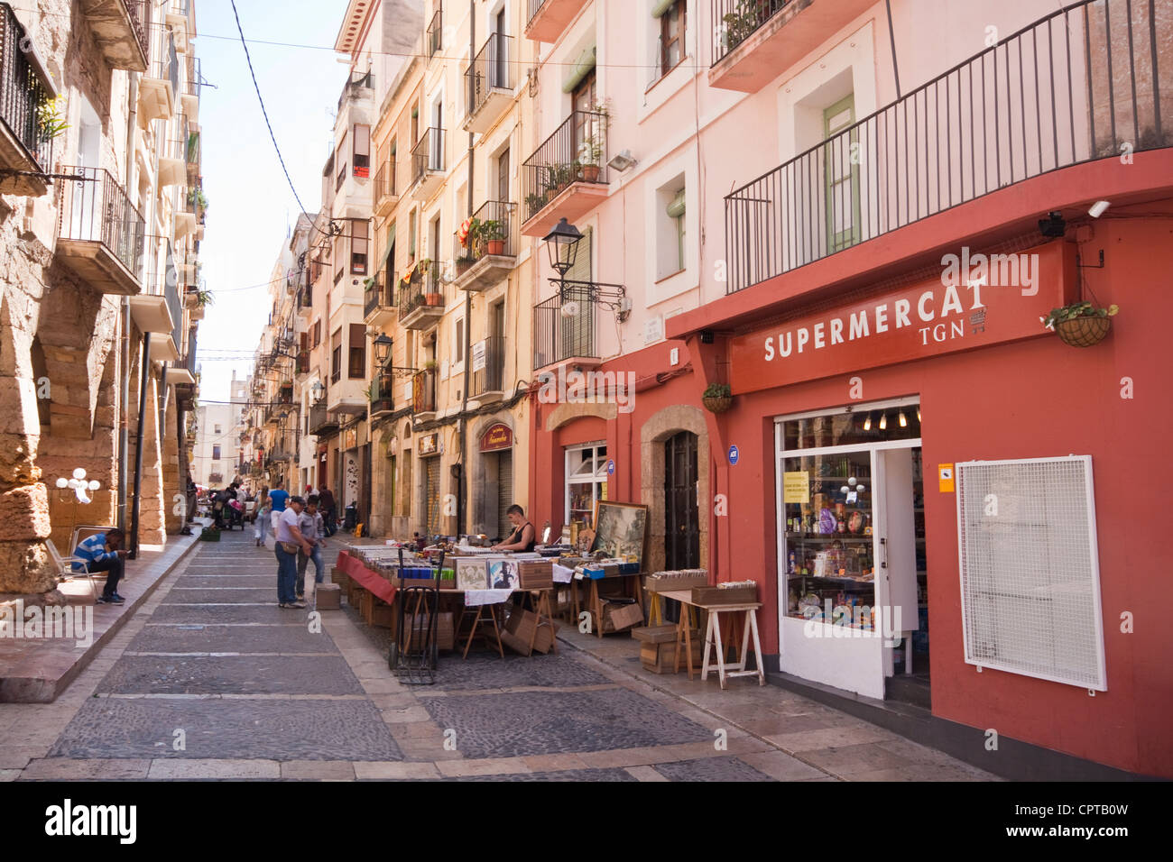 Backstreet or back street hi-res stock photography and images - Alamy