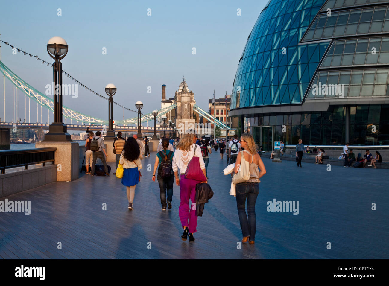 Jubilee walkway london hi-res stock photography and images - Alamy