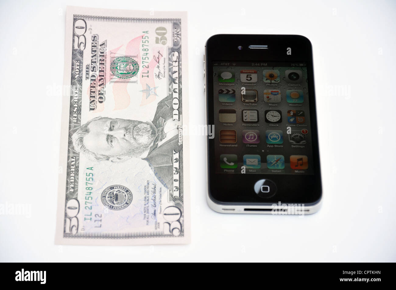 iPhone and US dollars Stock Photo - Alamy