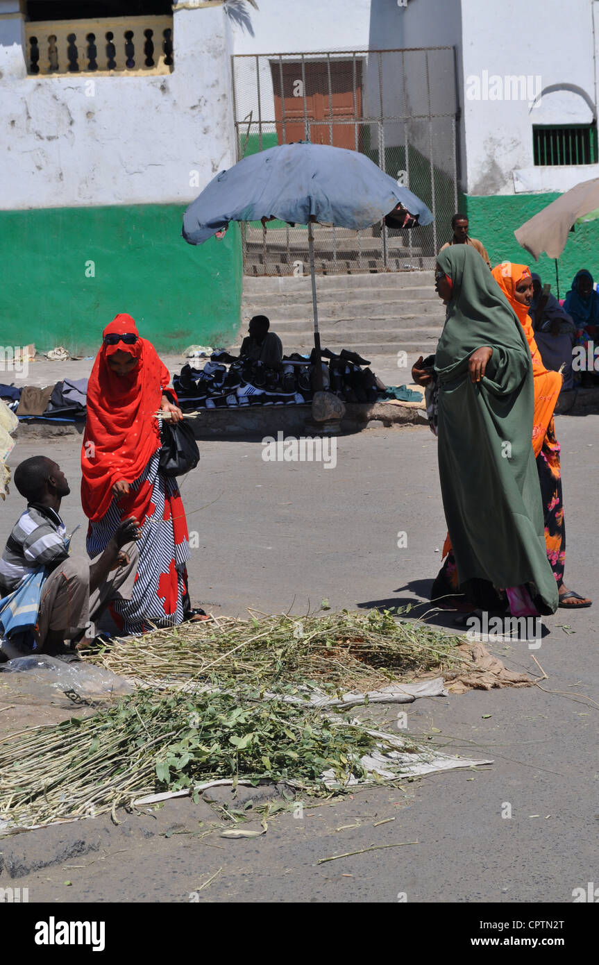 Women at a local marketplace outside the Hamoudi Mosque in central ...