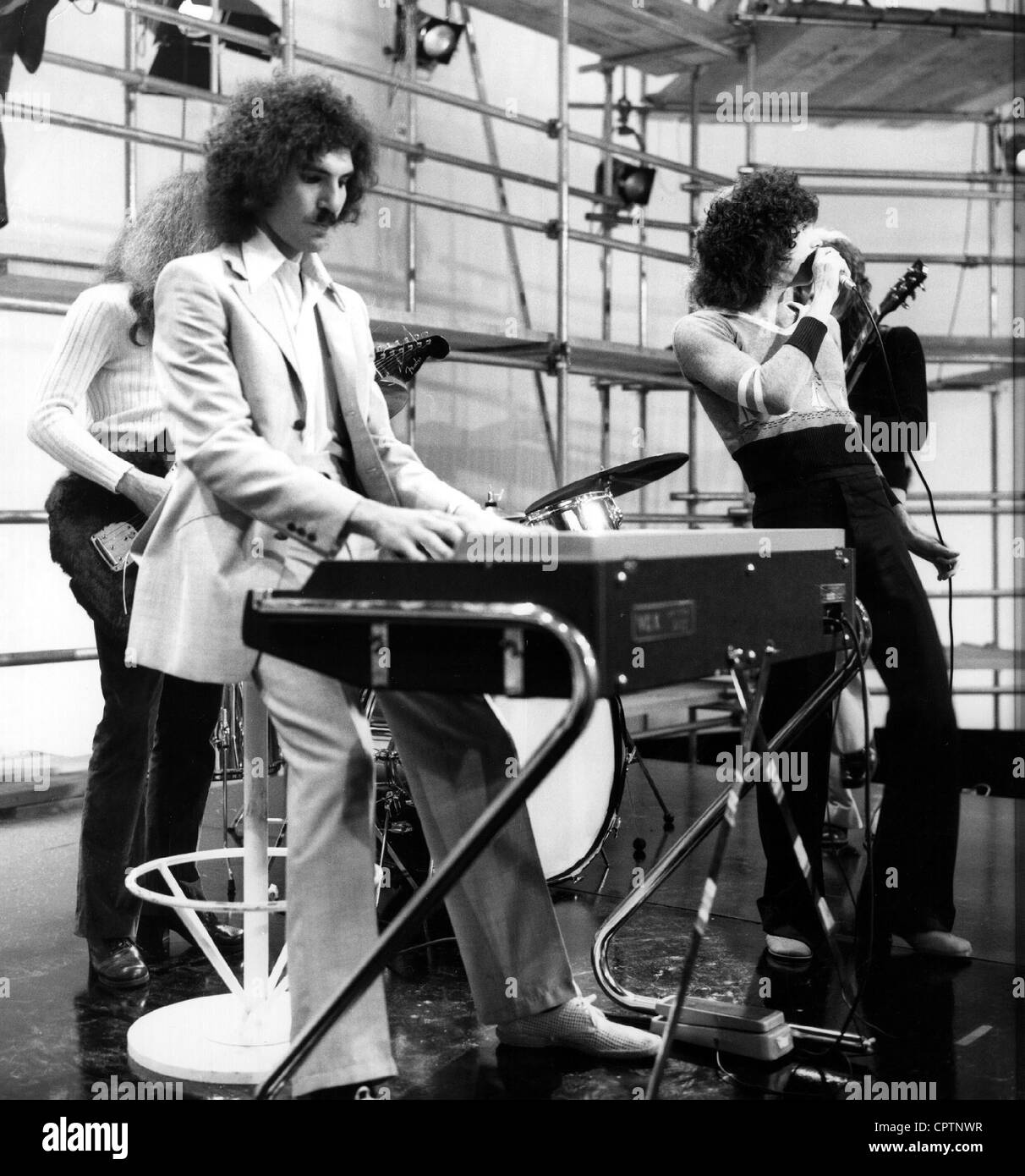 Sparks band 1970s High Resolution Stock Photography and Images - Alamy