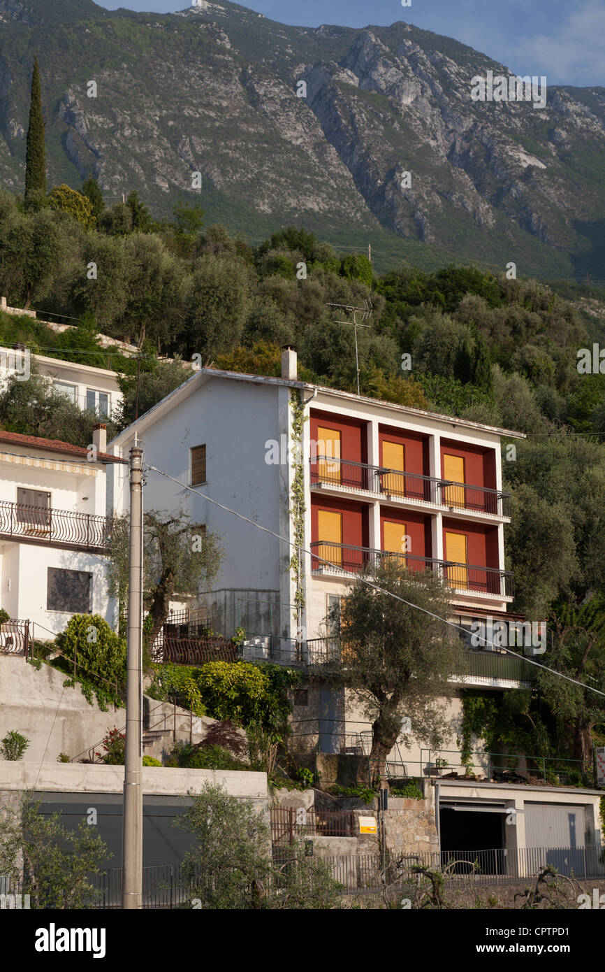 Italian Apartments and Villas in the mountains of Lake Garda, Italy ...
