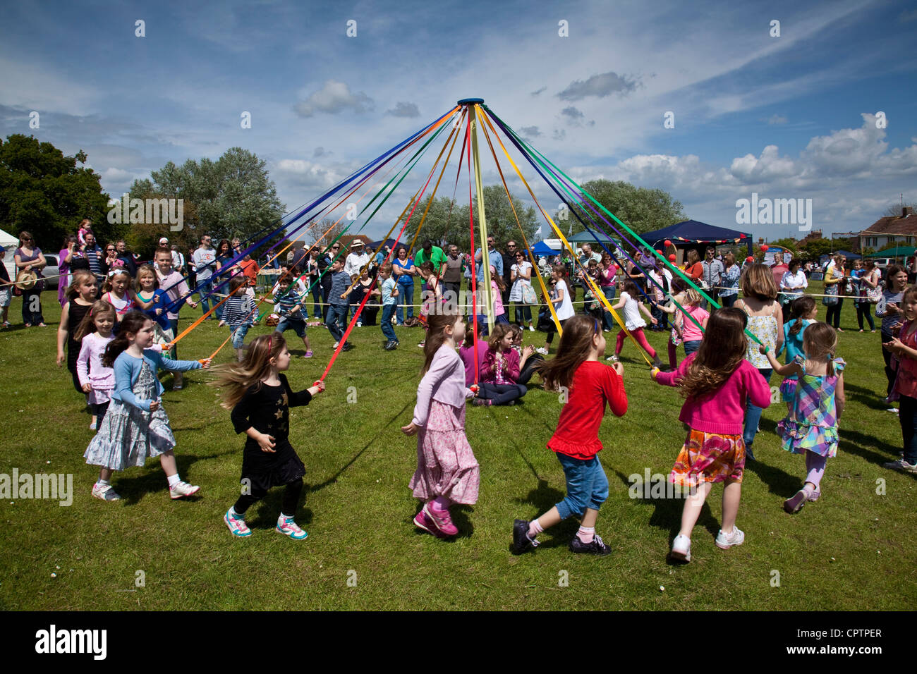 Traditional Maypole Dancing, Ringmer Village Fete, Sussex, England ...