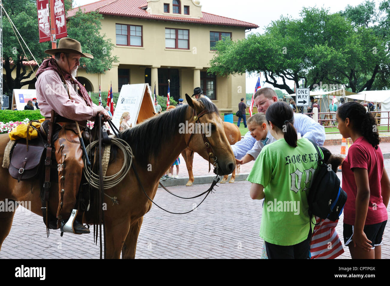 Old west cowboy reenactment frontier hi-res stock photography and ...