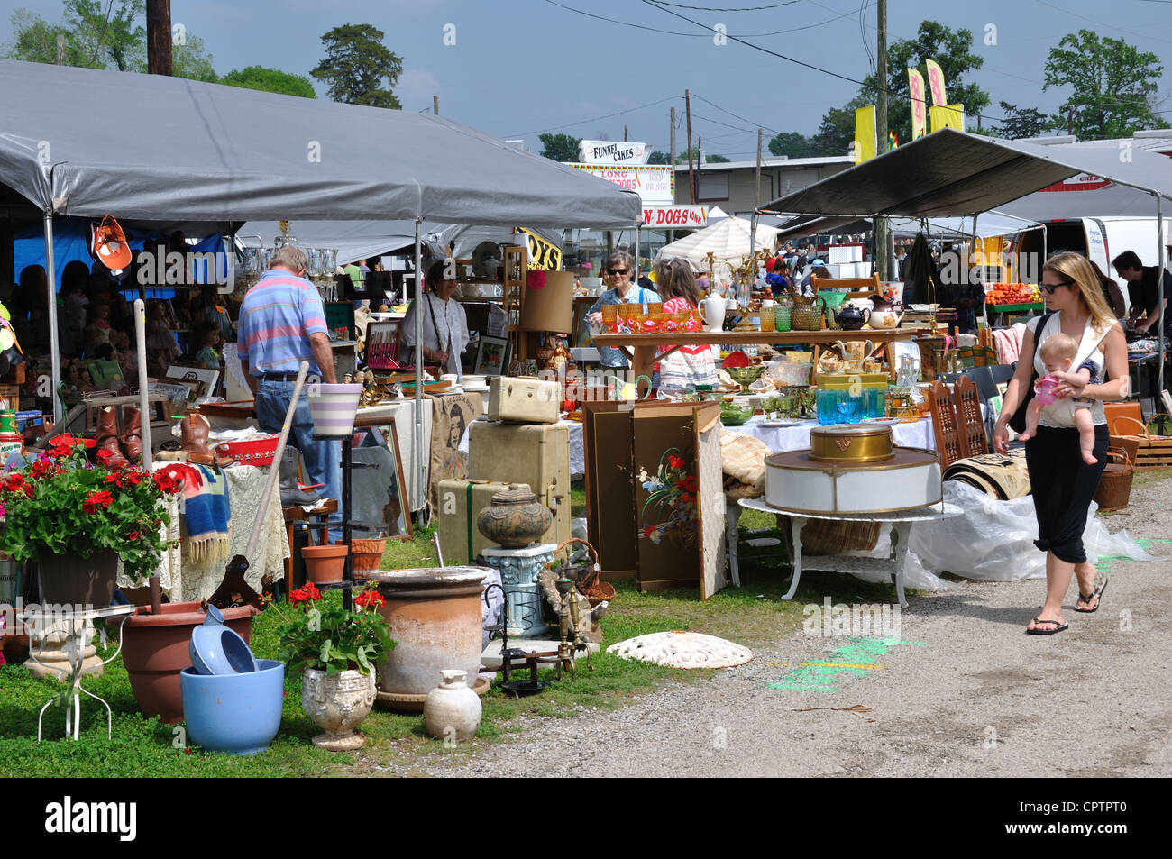 First monday trade days flea hi-res stock photography and images - Alamy