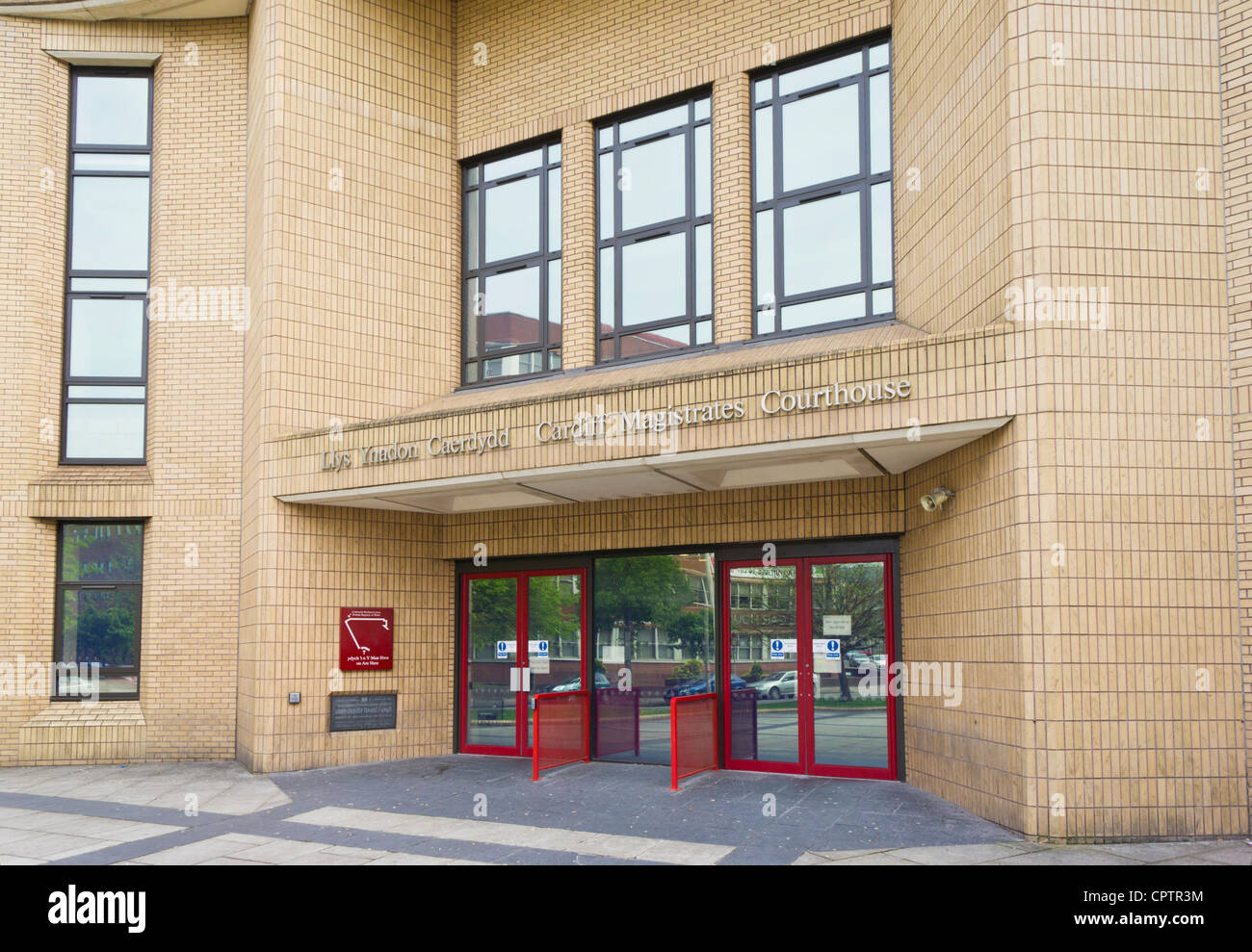 Courthouse exterior hi-res stock photography and images - Alamy