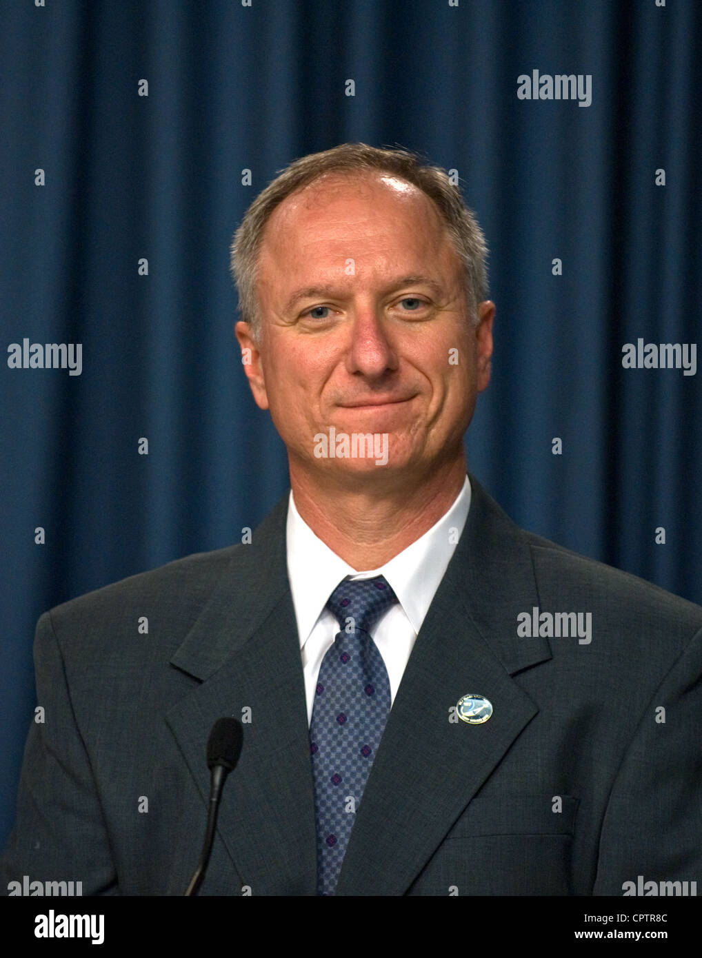 Pete Nickolenko is the STS-127 shuttle launch director Stock Photo - Alamy