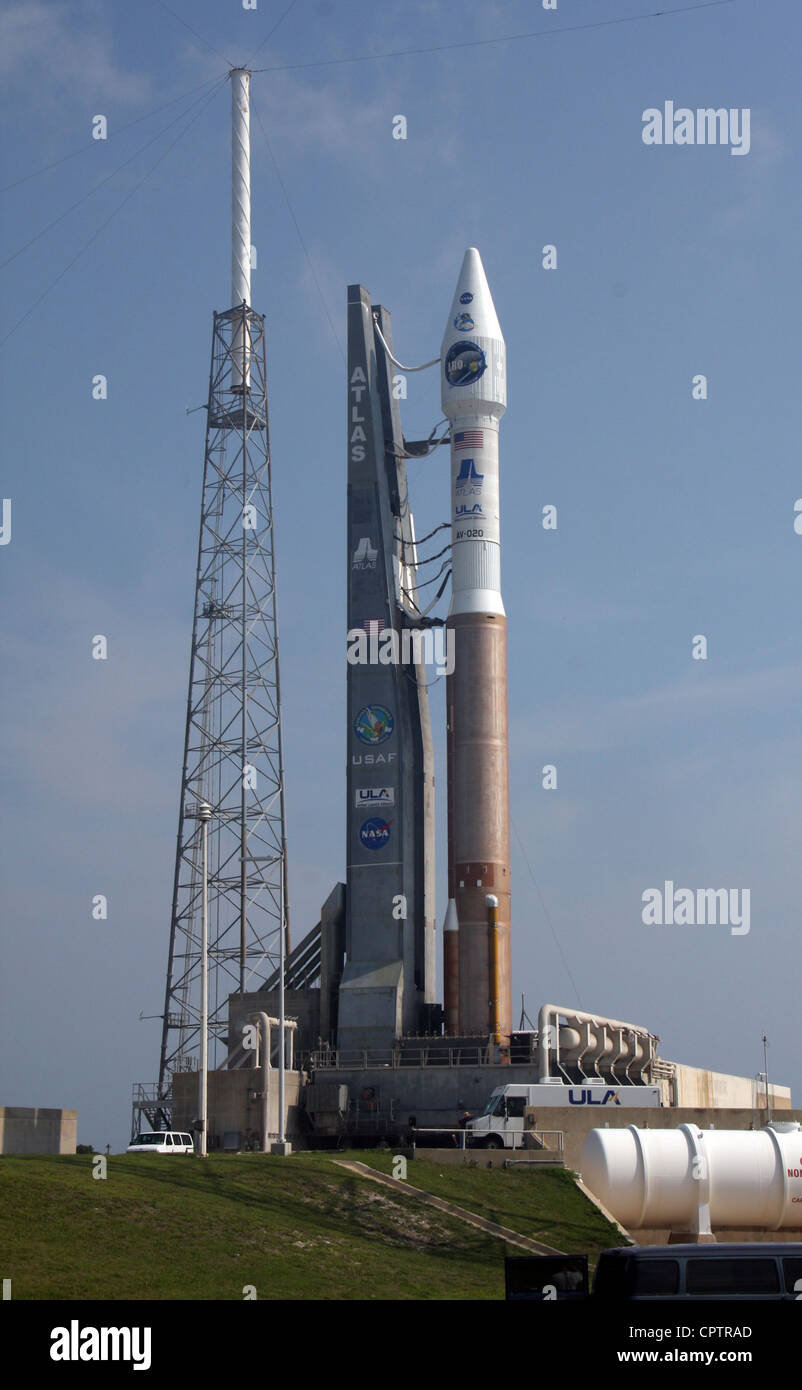 Reconnaissance satellite hi-res stock photography and images - Alamy