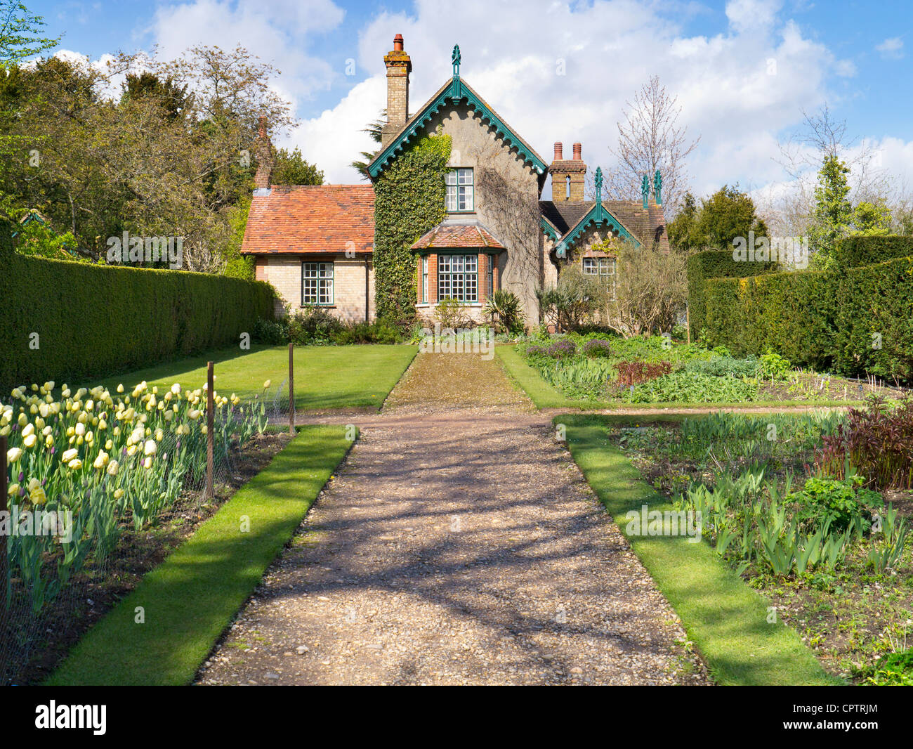 Garden Cottage at Polesden Lacey, Surrey 4 Stock Photo - Alamy