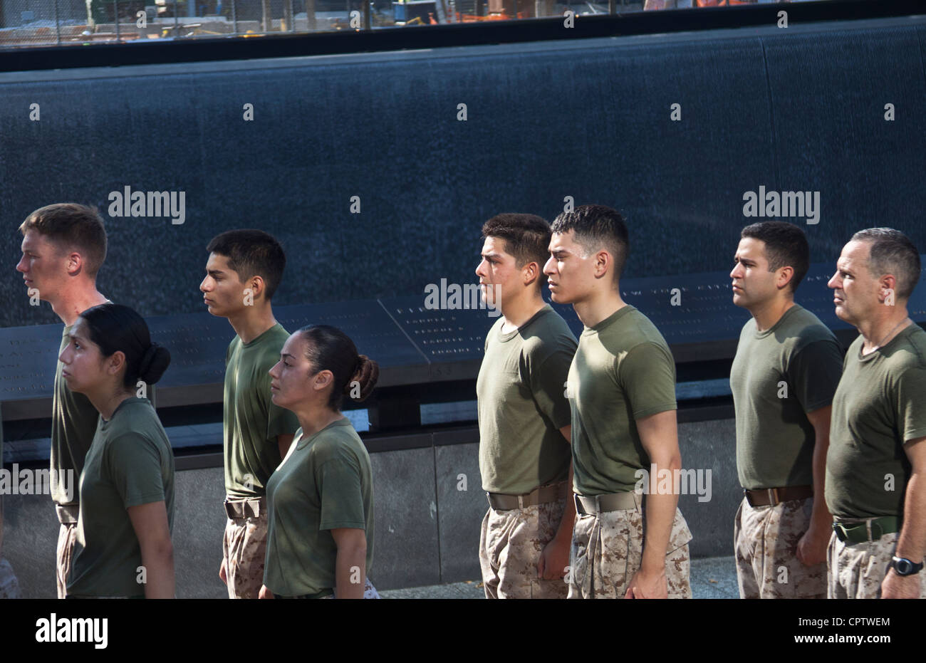 NEW YORK - In honor of the innocent lives lost on 9/11, Marines of the ...