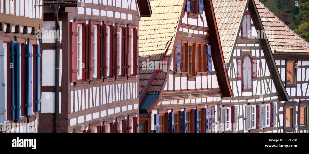 Bavarian windows hi-res stock photography and images - Alamy