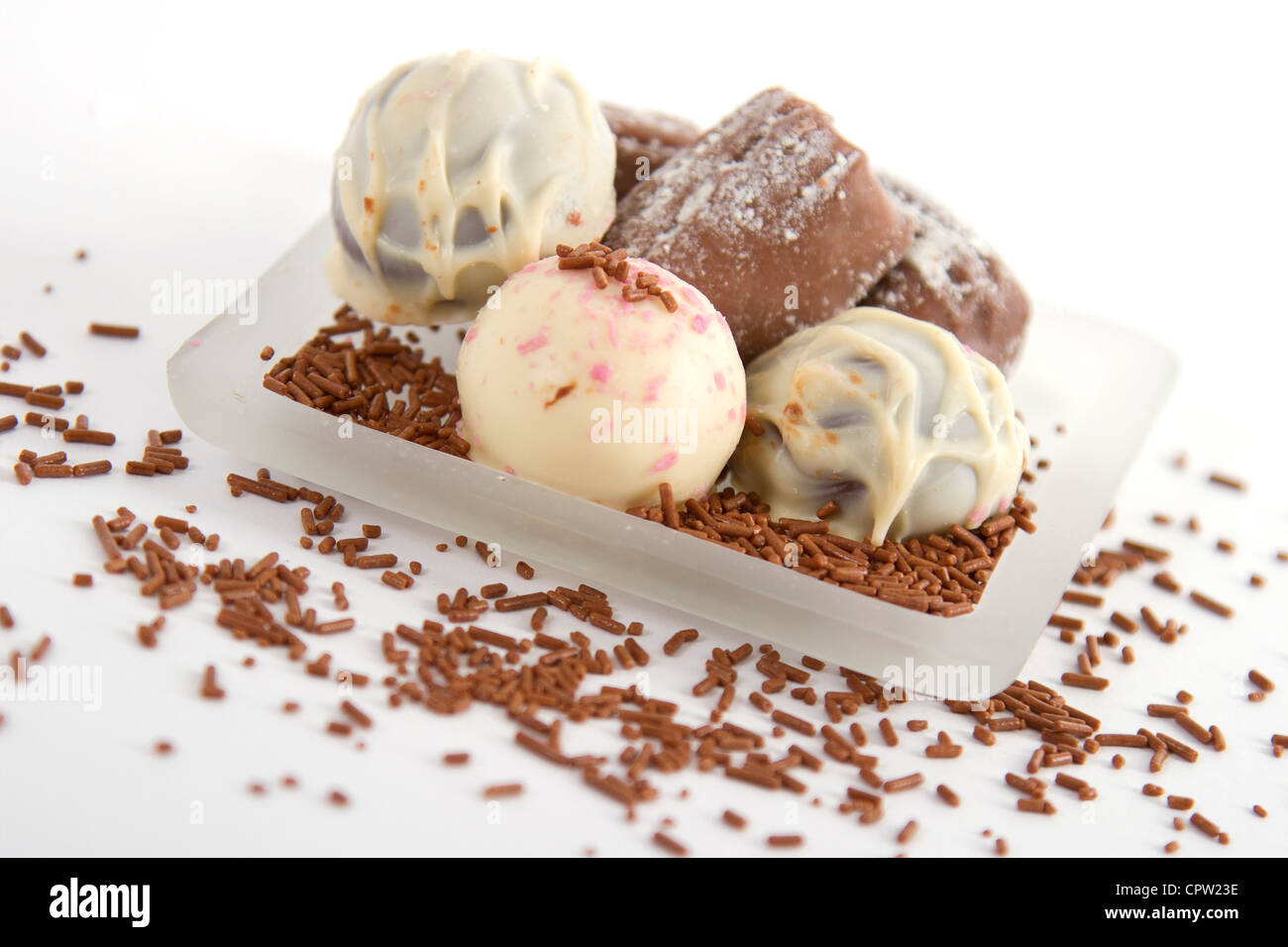 White choclates hi-res stock photography and images - Alamy