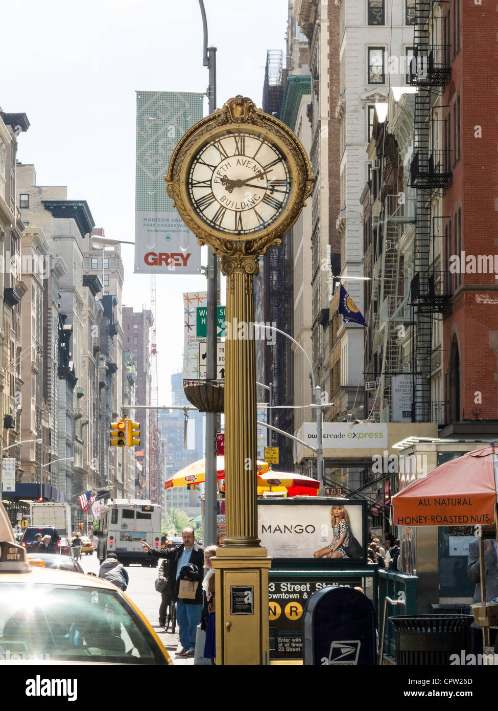 Sidewalk Clock, Fifth Avenue and Broadway, NYC Stock Photo - Alamy