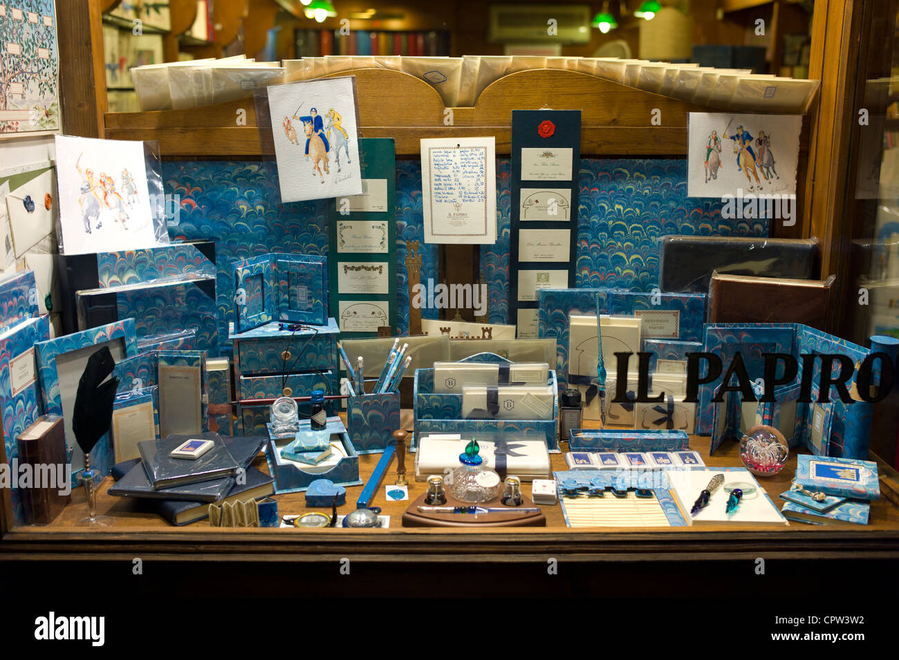 Il Papiro shop selling pens, paper and stationery items in Siena, Italy ...