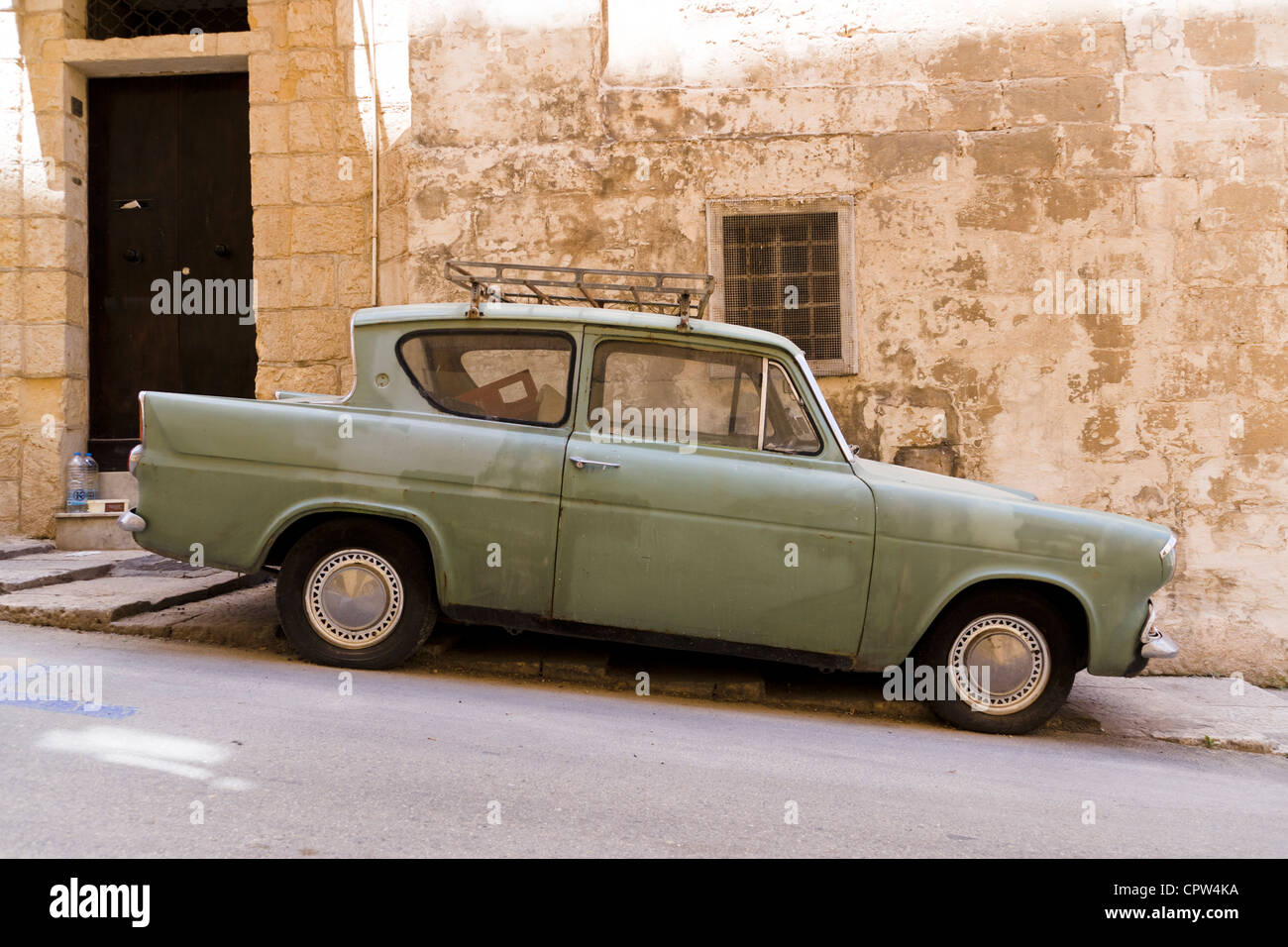 Malta the malta classic car hi-res stock photography and images - Alamy