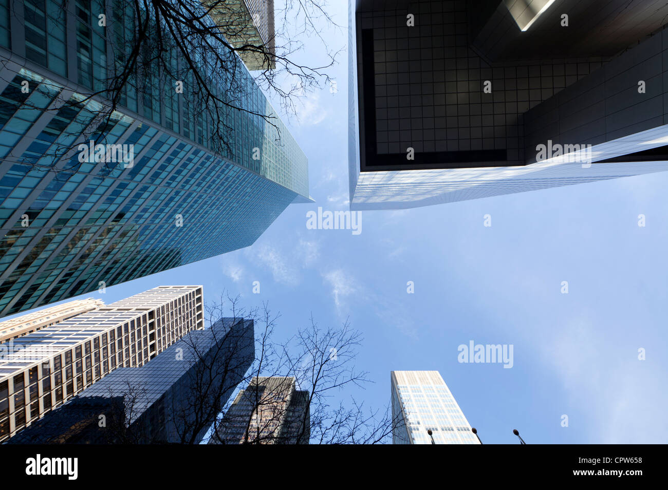 New york skyscrapers looking up hi-res stock photography and images - Alamy