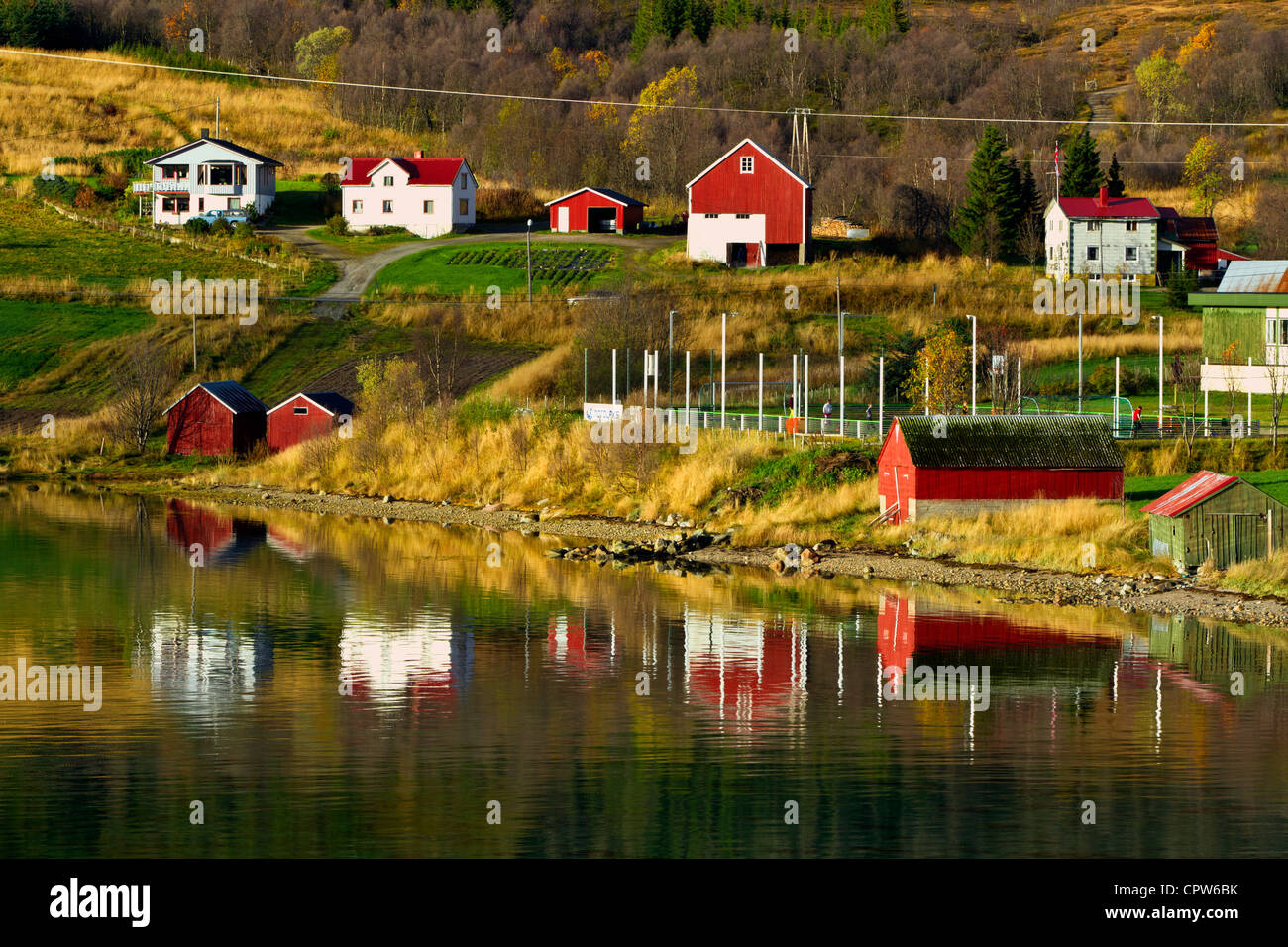 Small settlement of houses on the edge of a Norwegian fjord Stock Photo ...