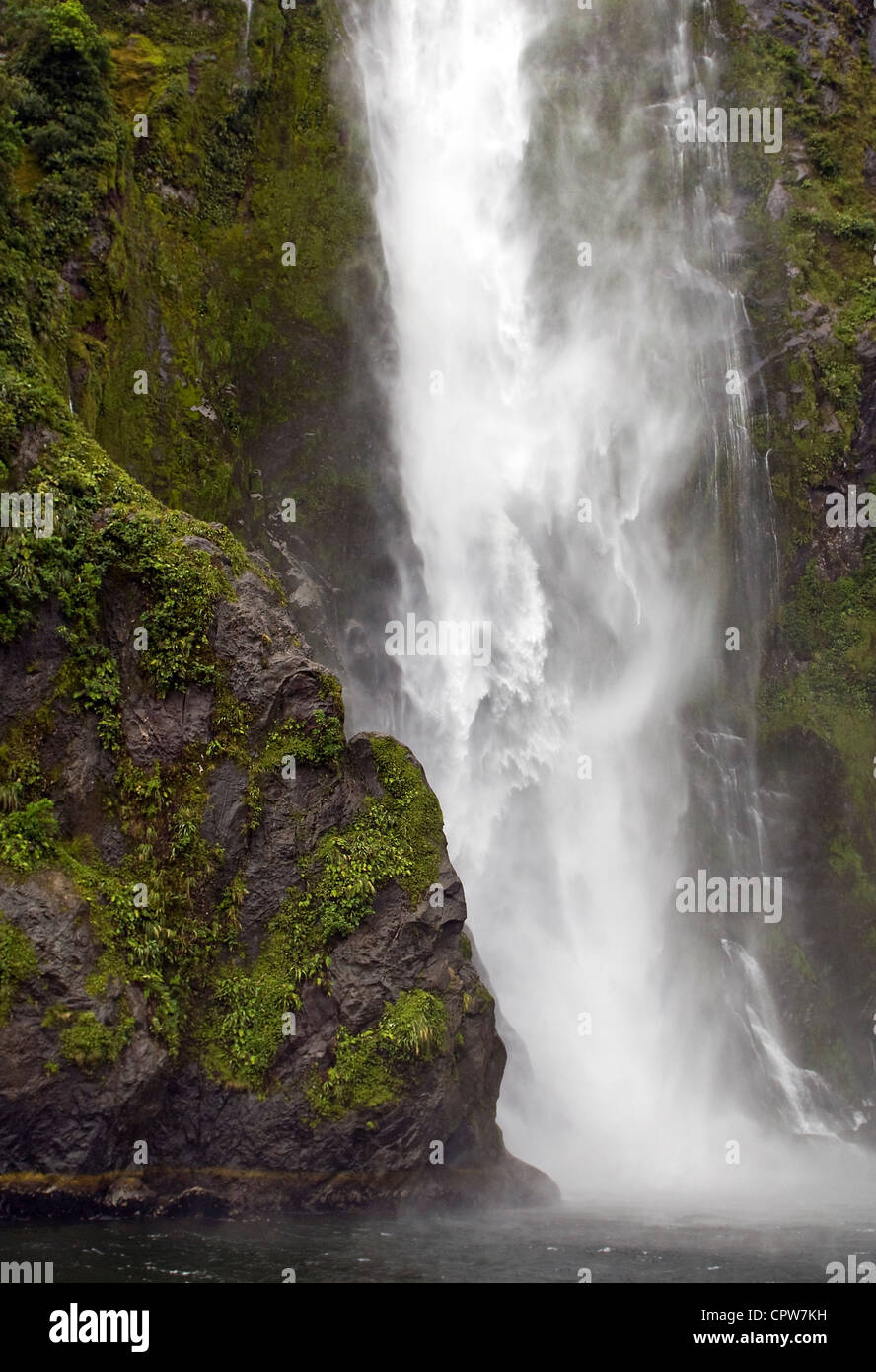 Cascading water at Stirling Falls, Milford Sound, New Zealand, powerful ...