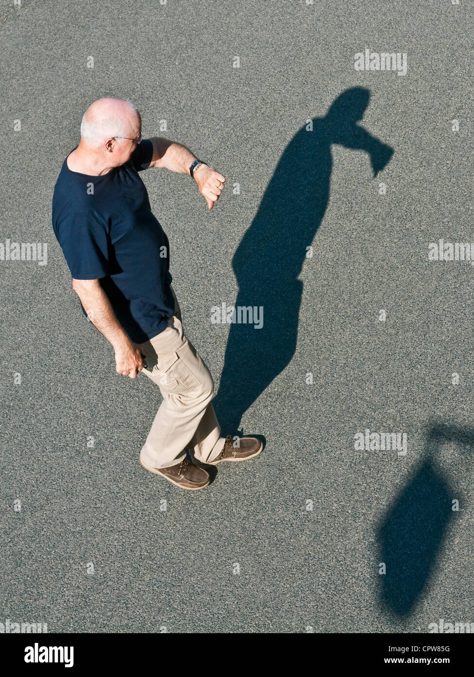 Old Man Crossing The Street High Resolution Stock Photography and ...