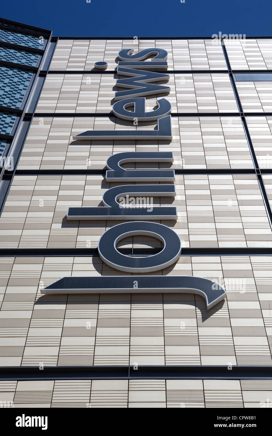 Department store sign hi-res stock photography and images - Alamy