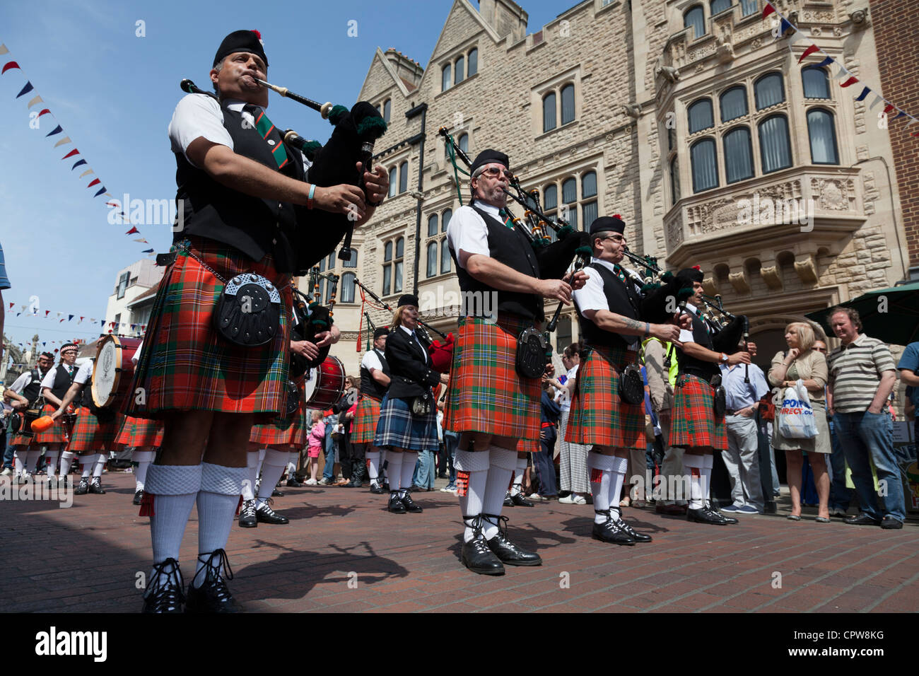 Scottish marching pipe band High Resolution Stock Photography and ...