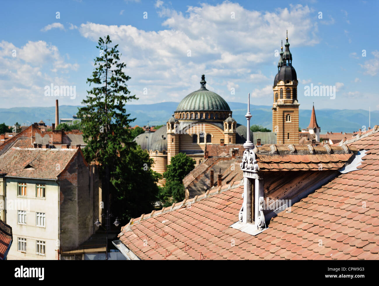 Tops of roof hi-res stock photography and images - Alamy