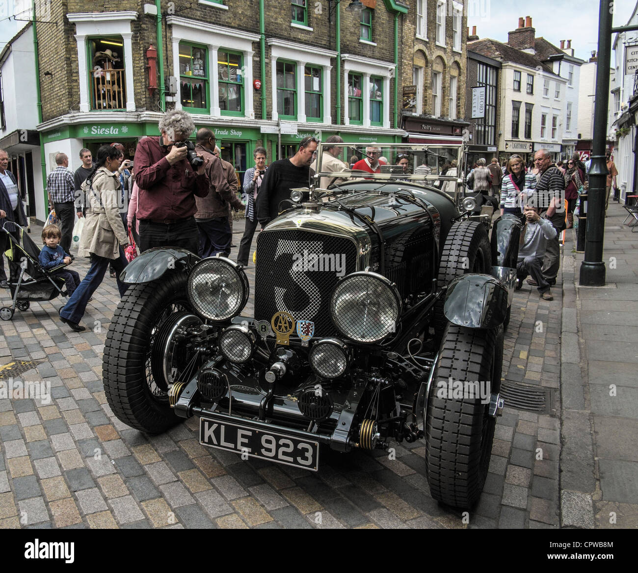 Vintage bentley hi-res stock photography and images - Alamy
