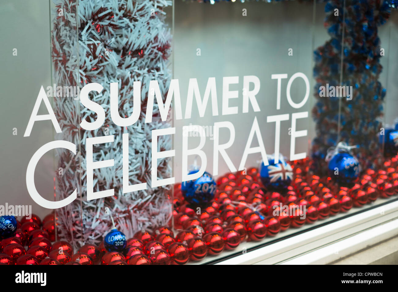 A Summer to Celebrate 2012 Window Display in Fenwicks Department Store ...