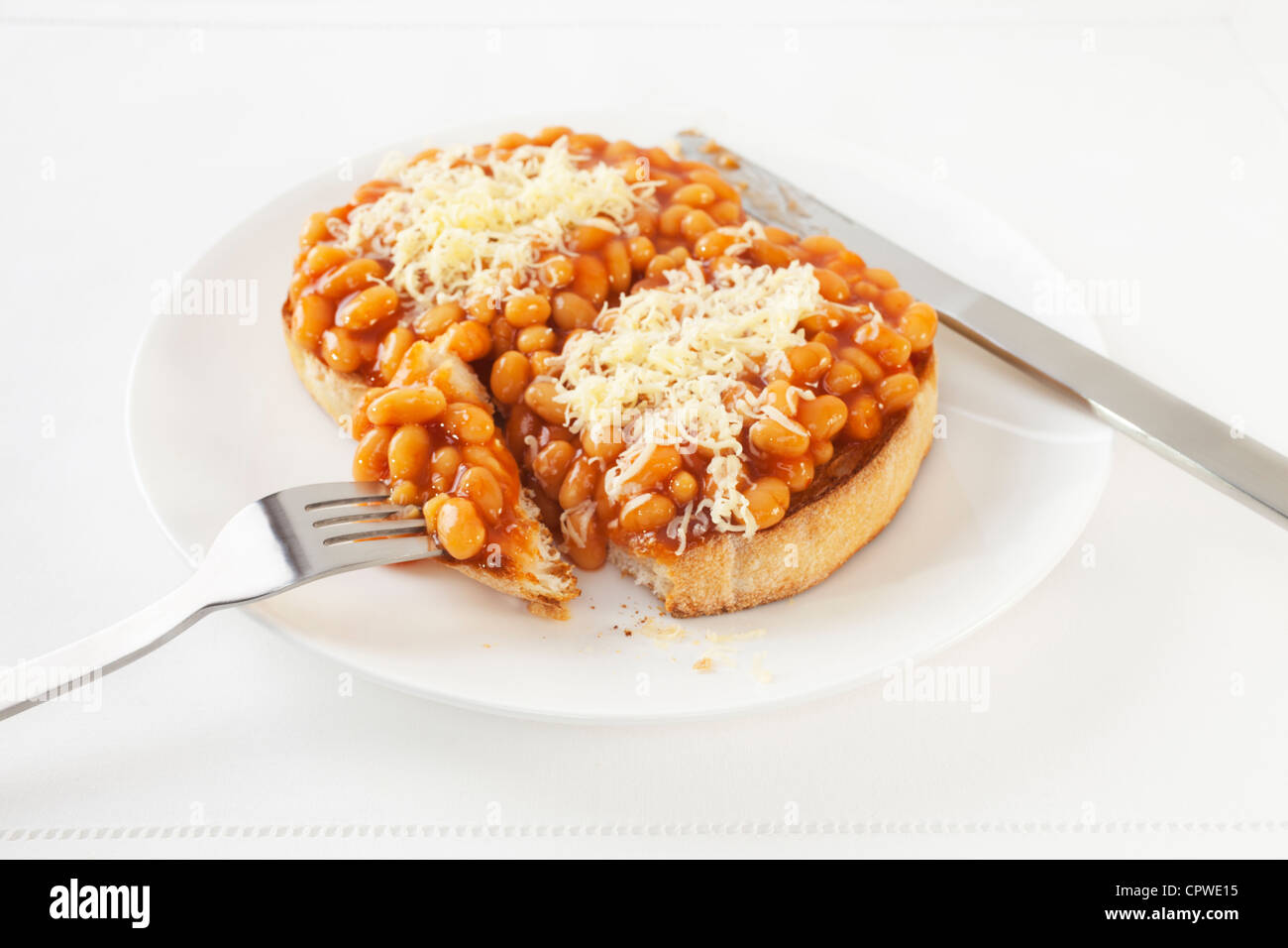 Beans on toast hi-res stock photography and images - Alamy