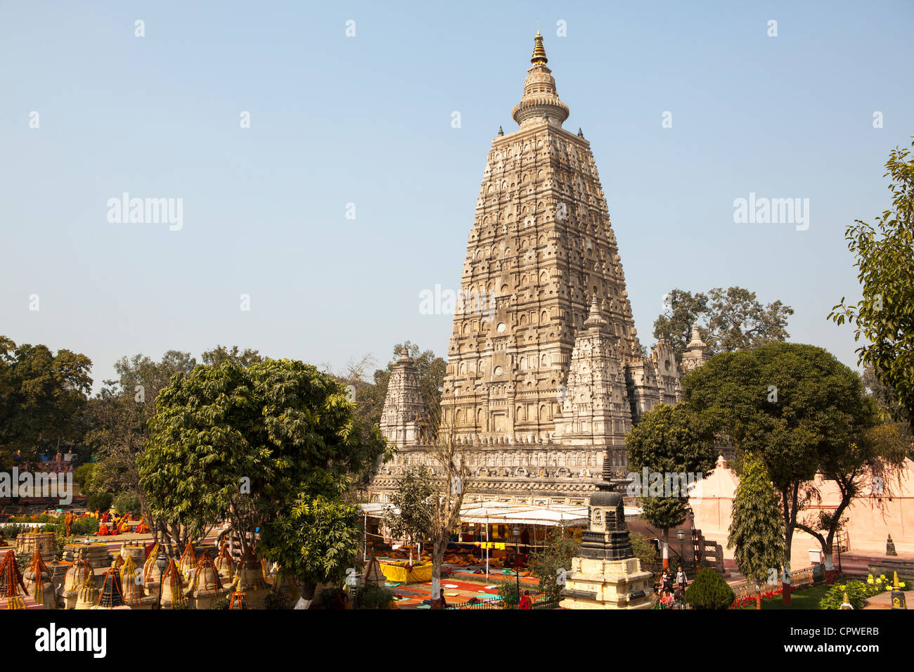 View of Mahabodhi Temple, Bodh Gaya, Bihar, India Stock Photo - Alamy