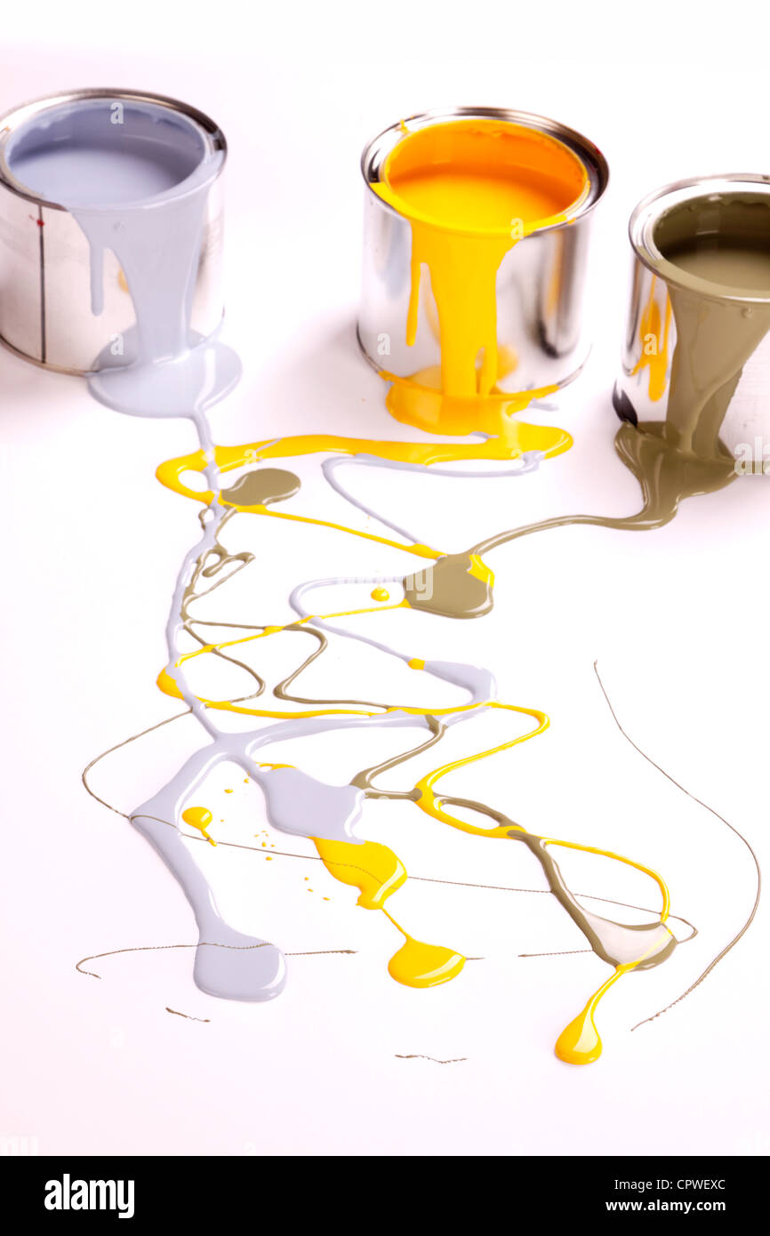 Spilled paints hi-res stock photography and images - Alamy