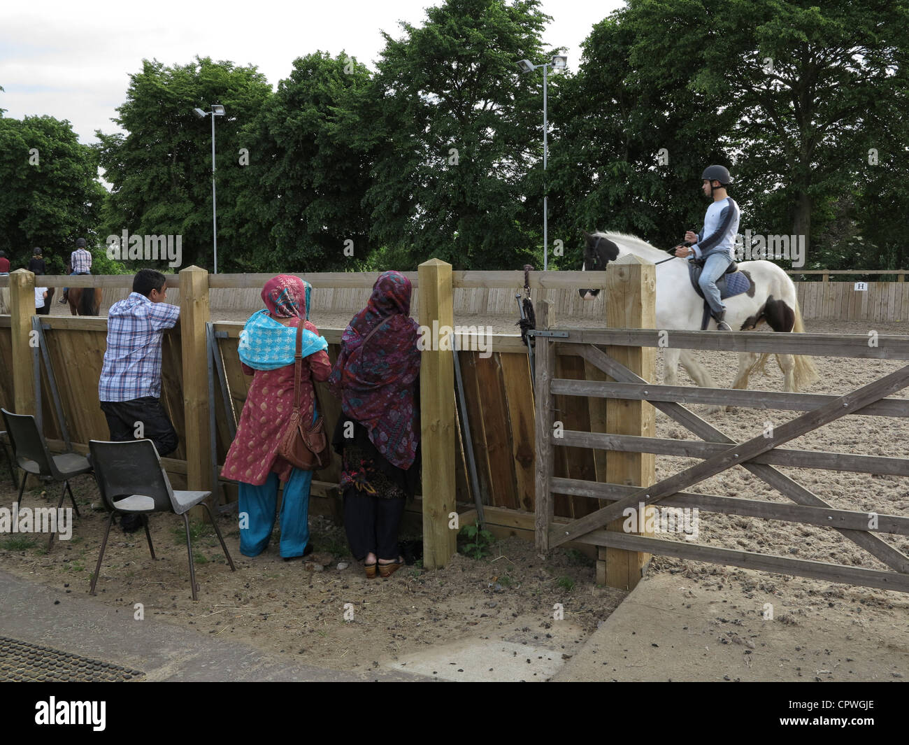 Horse riding lesson hi-res stock photography and images - Alamy